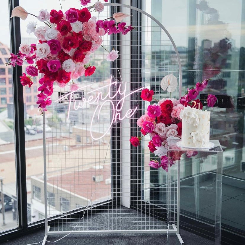 Christchurch Event Hire - White Arched Mesh Backdrop – Statement Events